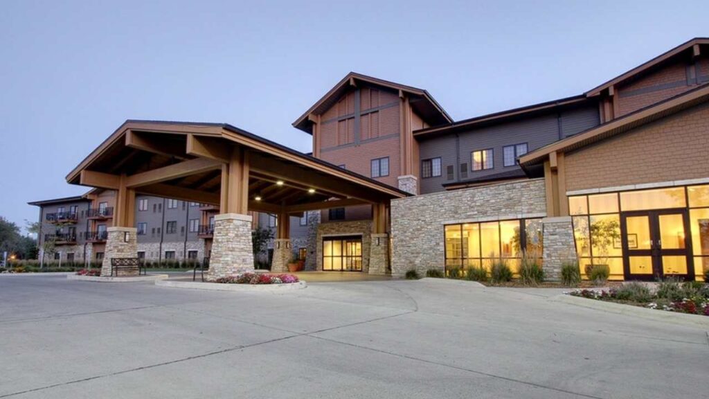 8 Best Golf Resorts in Iowa, USA (2026)